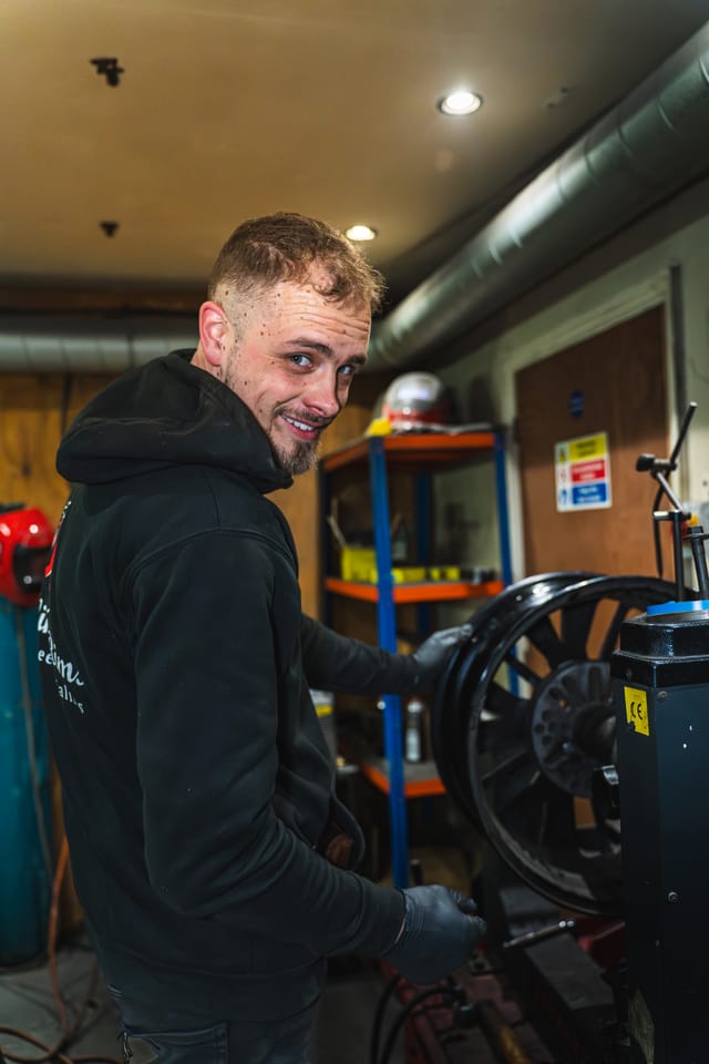 About Rolling Rims - Expert Alloy Wheel Specialists in Essex